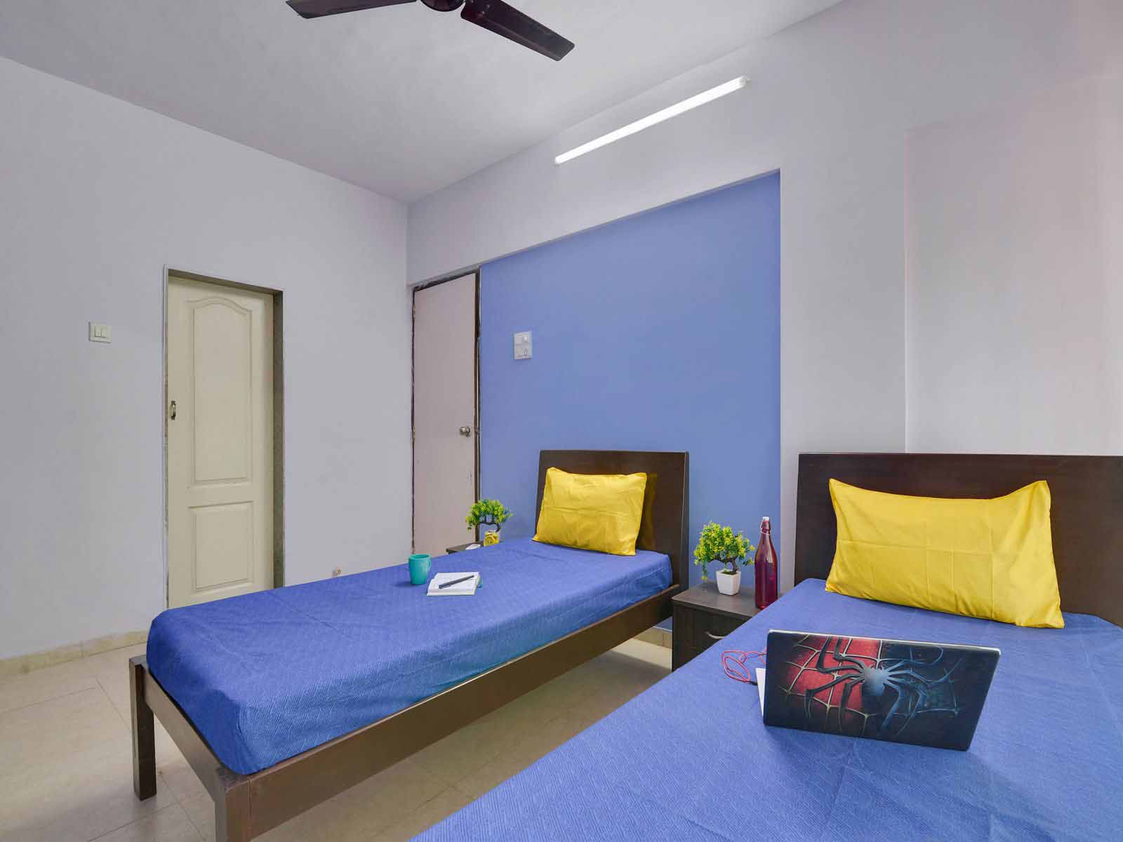 How much does a PG in Mumbai cost?